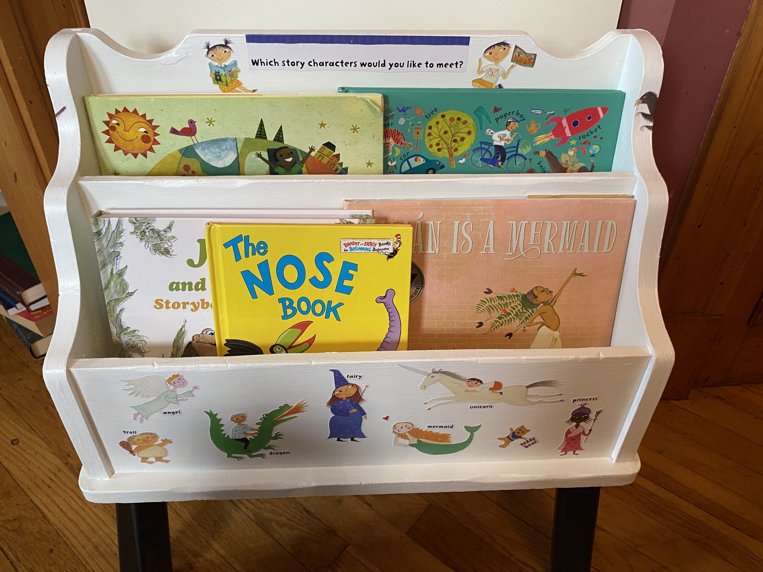 My Big Barefoot Book of Wonderful Words Bookcase - Story Pieces
